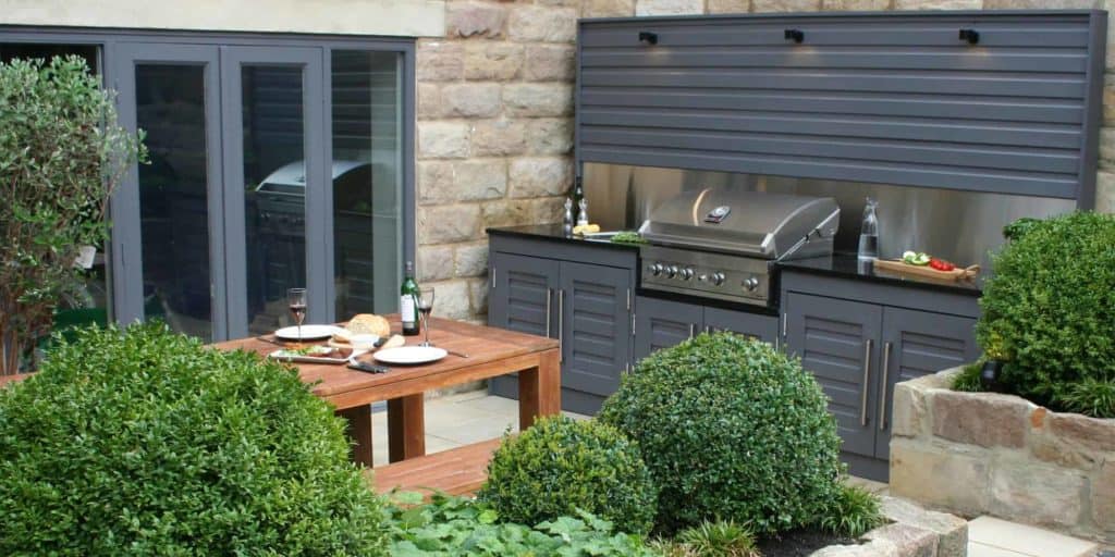 Outdoor kitchen in your garden | Bestall & Co